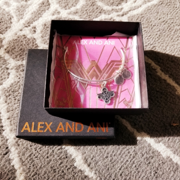 Alex and Ani | Jewelry | Nwt In Box Alex Ani Wonder Woman Lasso Knot ...